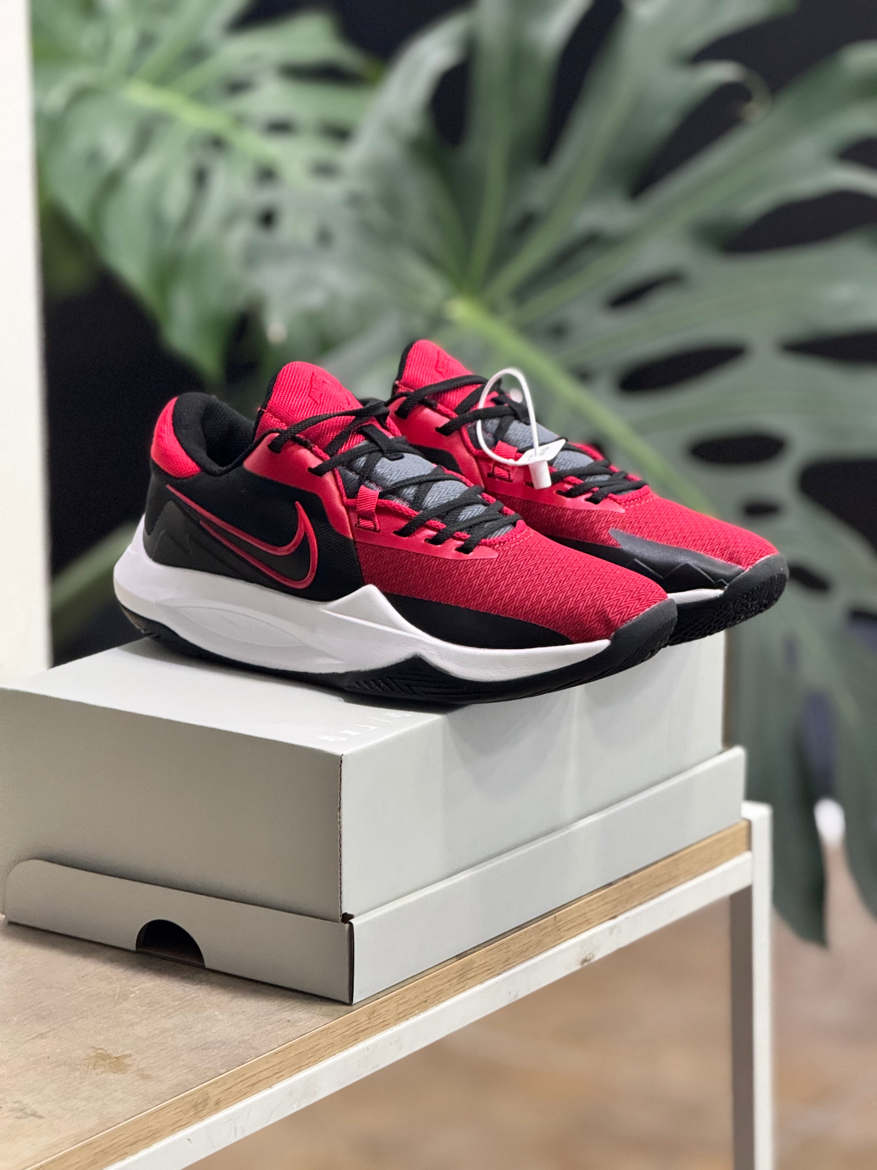 Nike Precisión 6 Black Gym Red – LOCKERSTREET