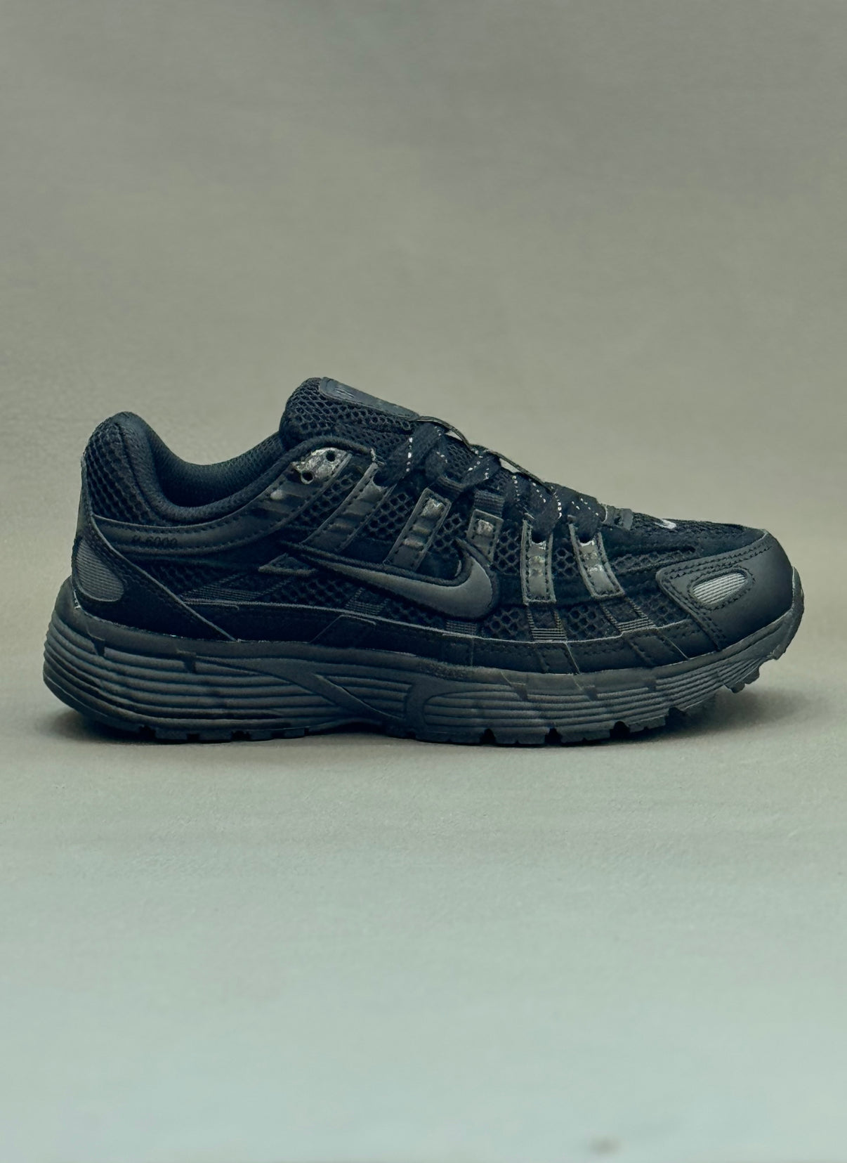 Nike P-6000 Triple Black – LOCKERSTREET