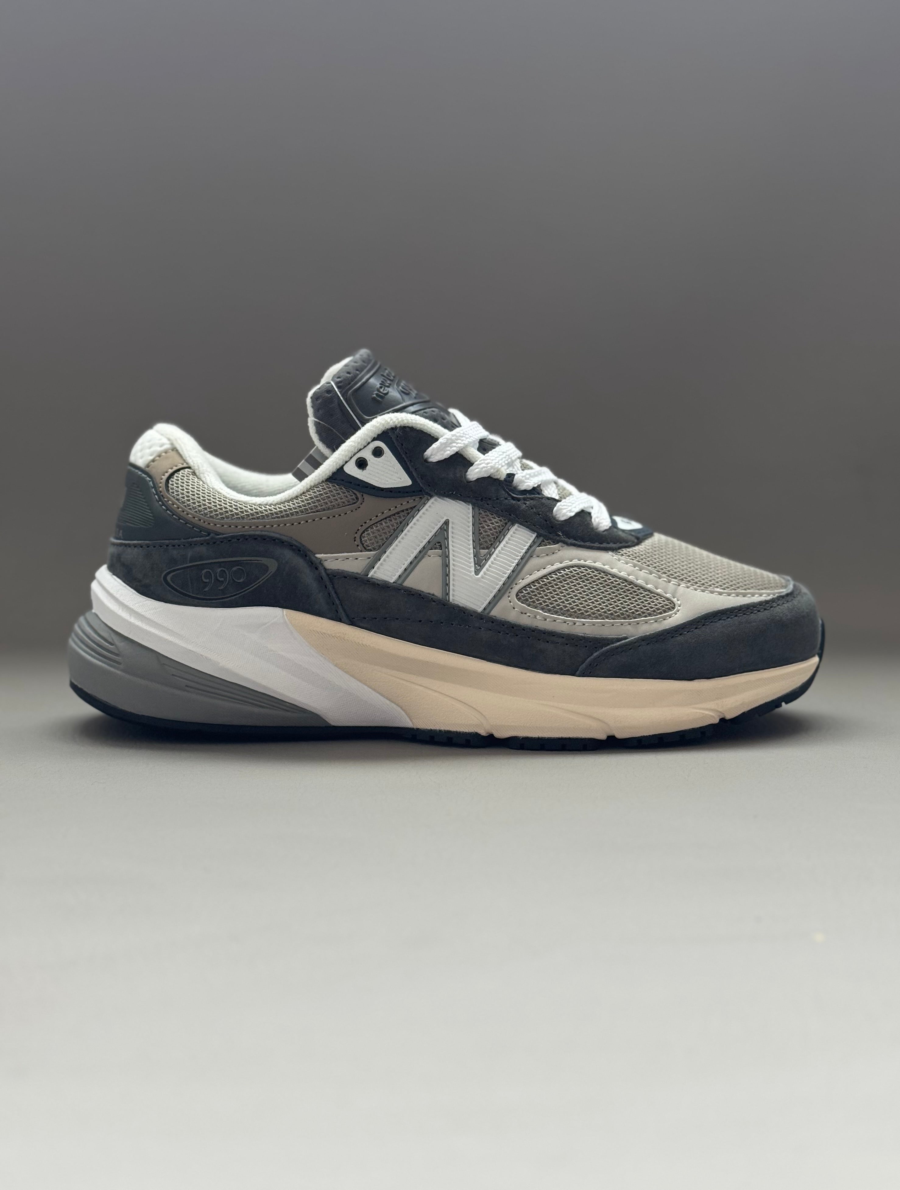 New Balance 990 – LOCKERSTREET