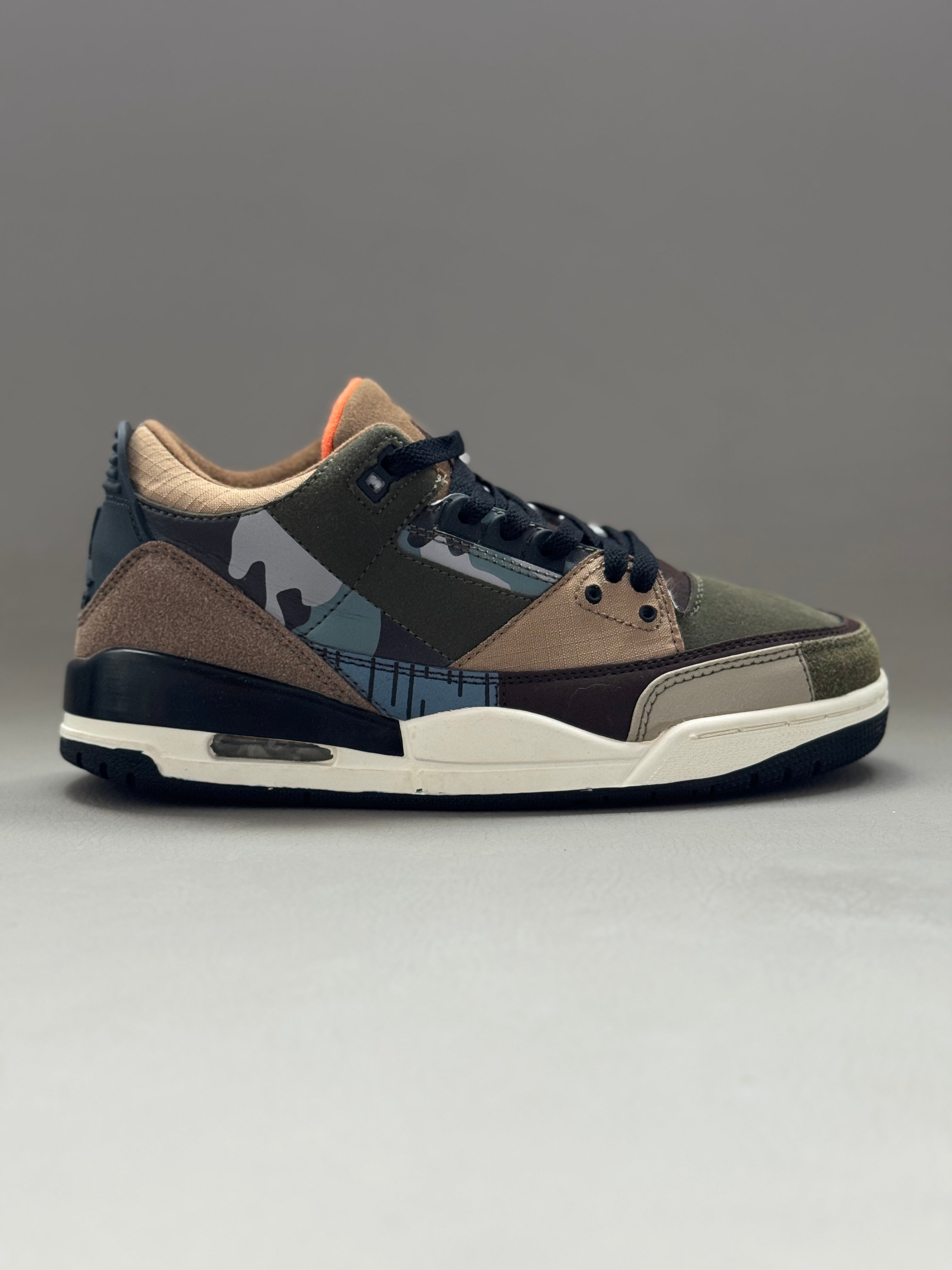 Air Jordan 3 Patchwork Camo – LOCKERSTREET